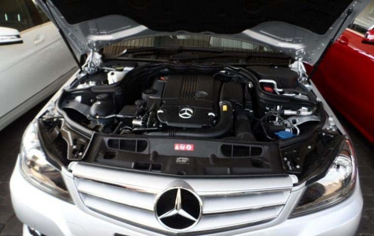 Chi phí bảo dưỡng xe Mercedes C200 bao nhiêu? Lịch trình thế nào?